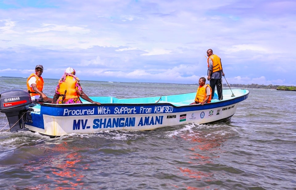 Kwale distributes 13 fiberglass boats to fishermen and seaweed farmers ...